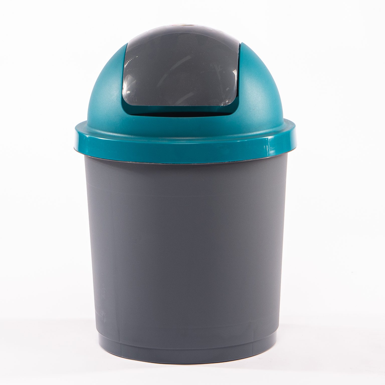 Basurero pequeño con tapa gris – Plastimex
